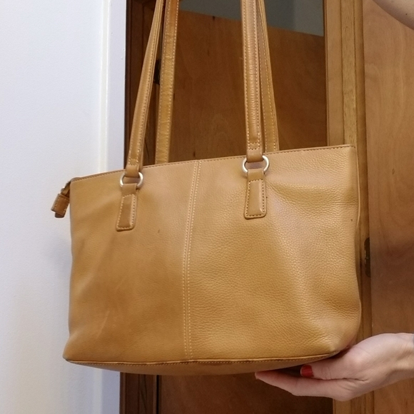 Fossil | Bags | Fossil Tan Leather Bag | Poshmark